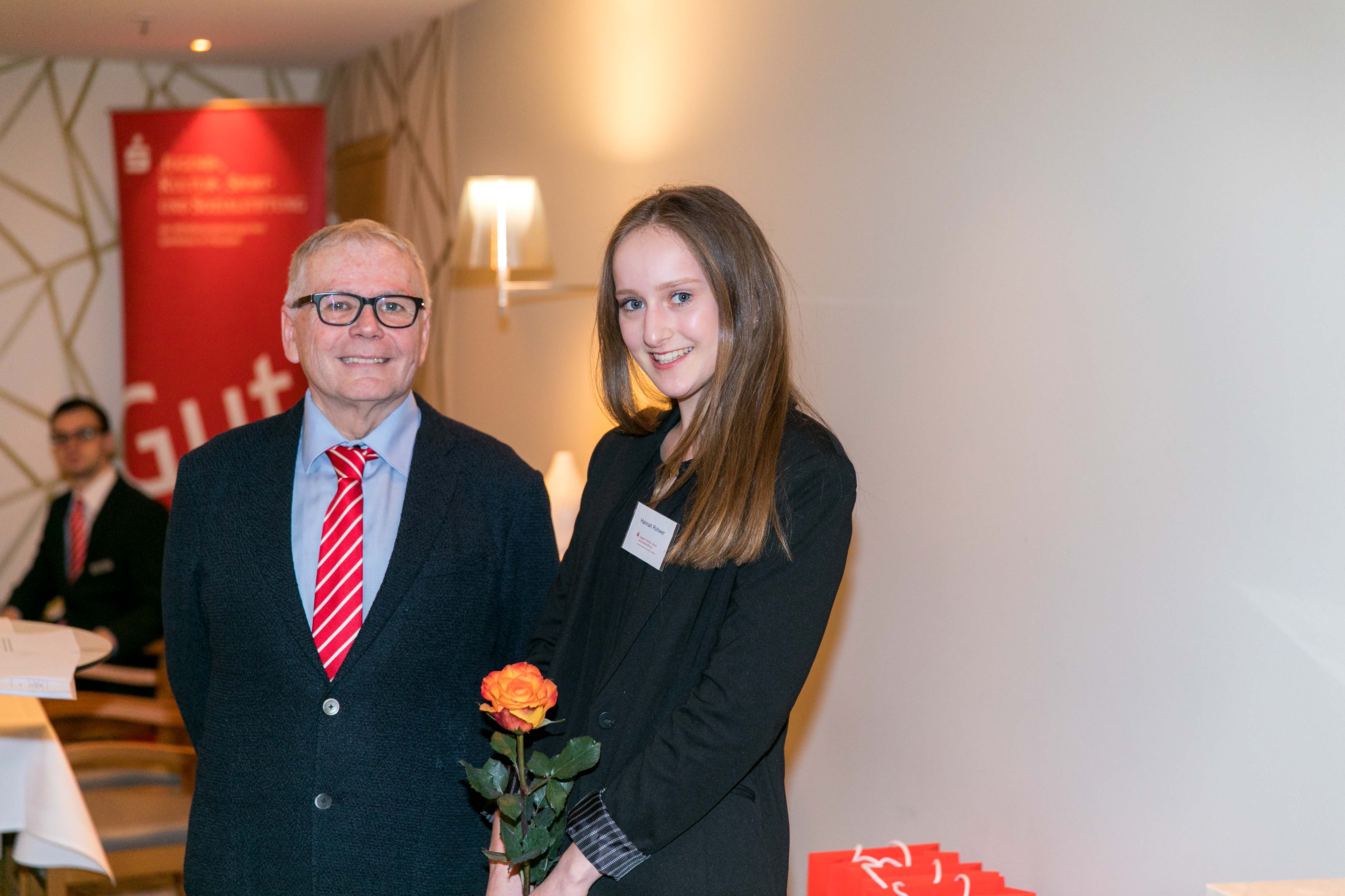 Übergabe der Auslandsstipendien - Blog Mittelbrandenburgische Sparkasse